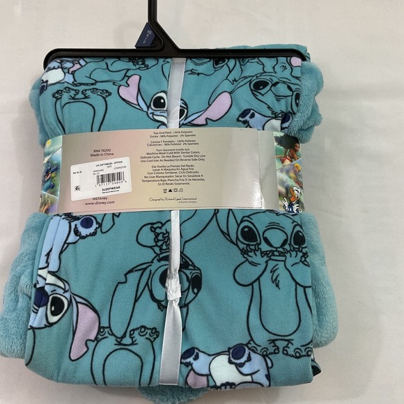 Disney | Intimates & Sleepwear | Stitch Womens Sleepwear Set | Poshmark